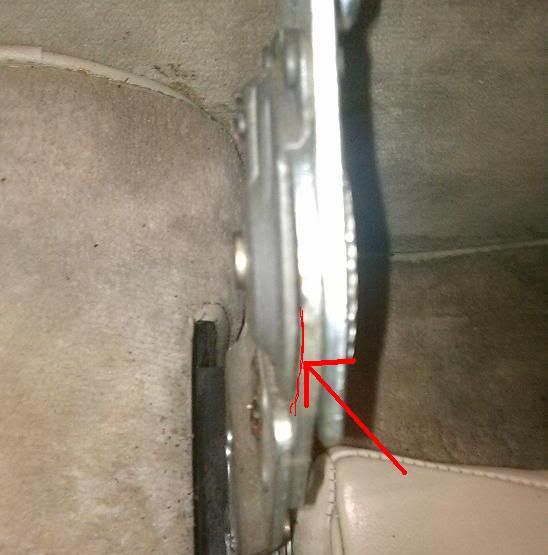 89 560SL Seat (ejector, err, hinge issues!) | Mercedes-Benz Forum